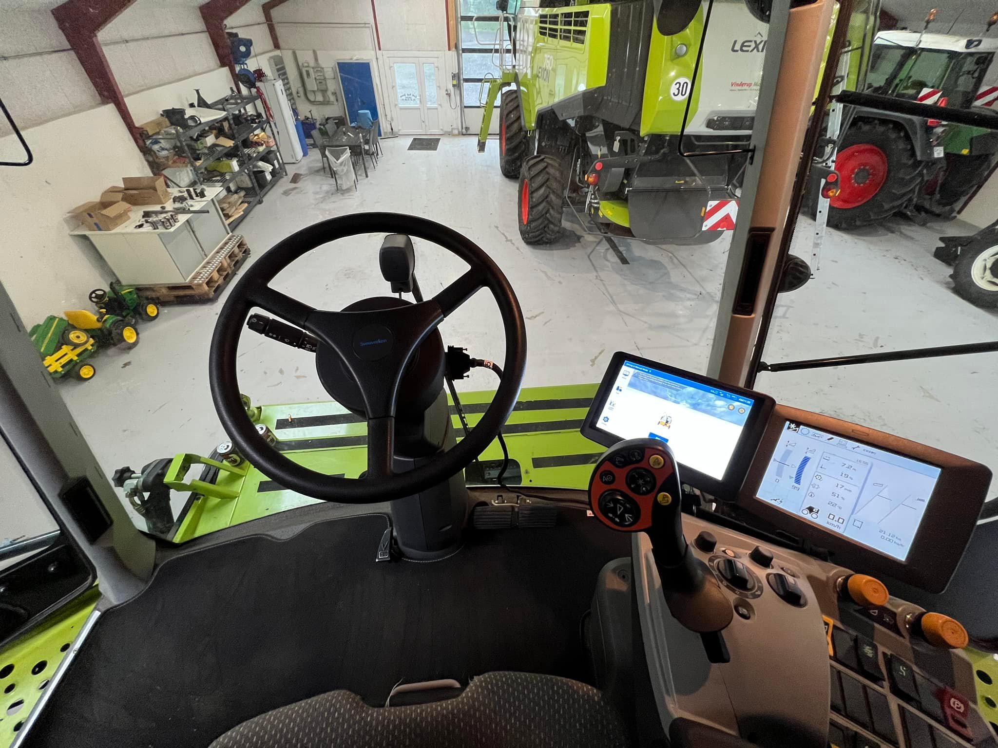 Se anlægget monteret | Agroassist.dk